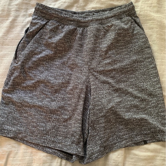lululemon athletica | Shorts | Mens Lululemon Shorts In A Black White ...